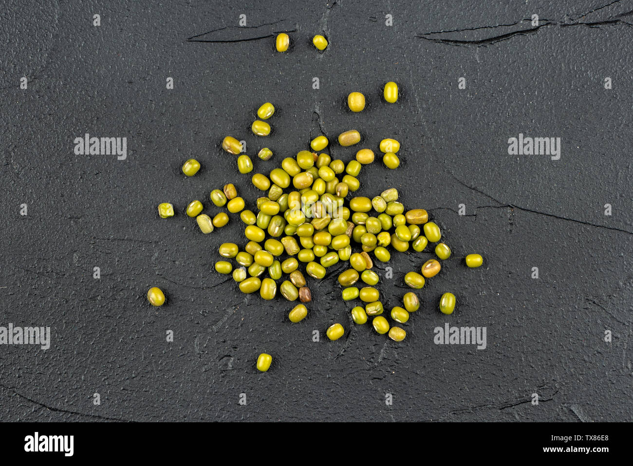 Background green mash grains hi-res stock photography and images - Alamy