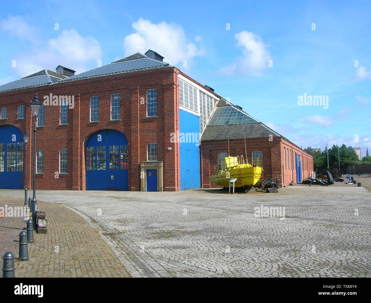Linthouse building hi-res stock photography and images - Alamy