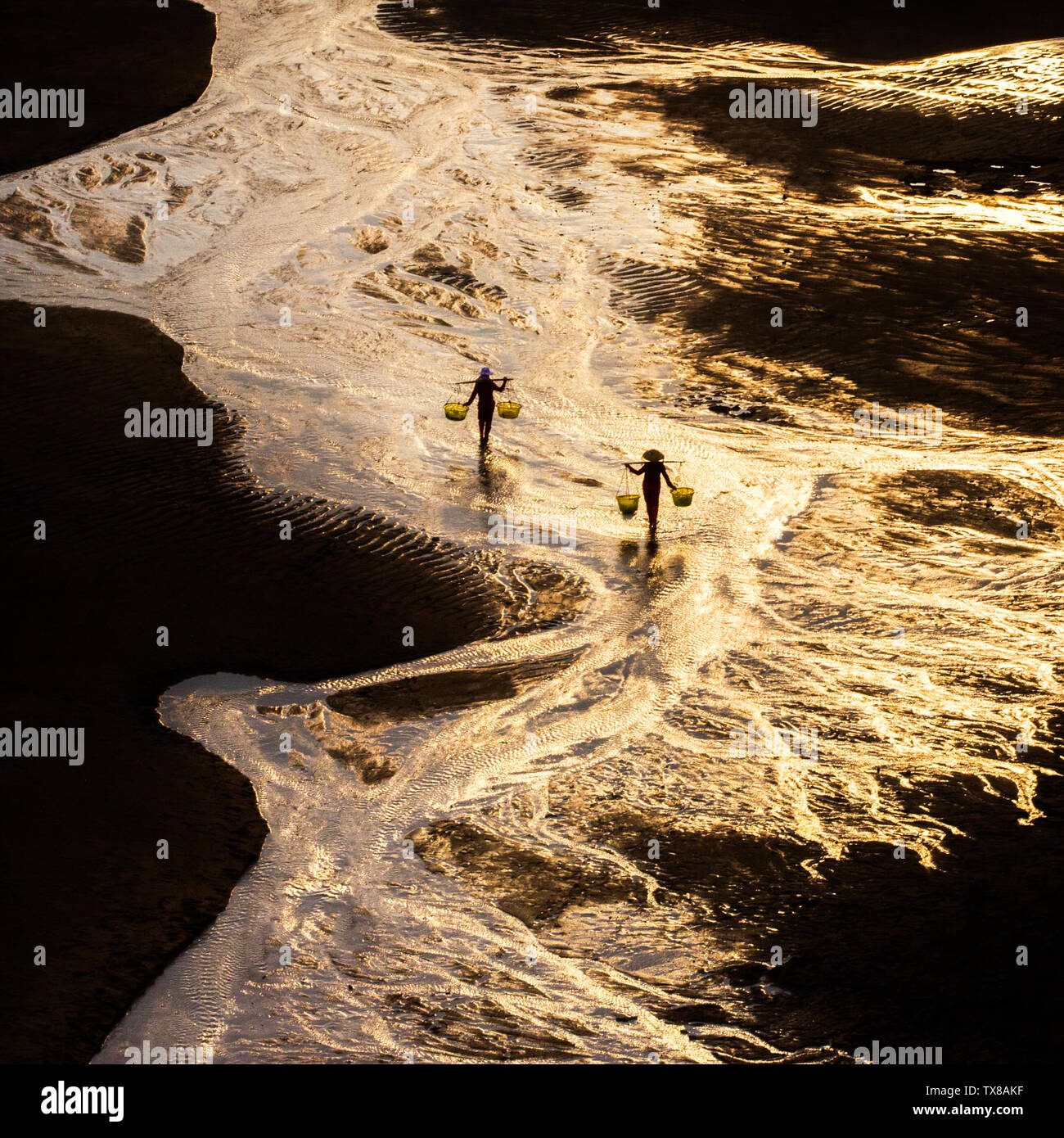 Pui man hi-res stock photography and images - Alamy