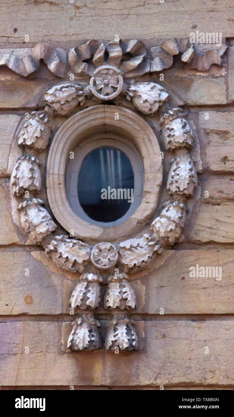 Elbow lining hi-res stock photography and images - Alamy