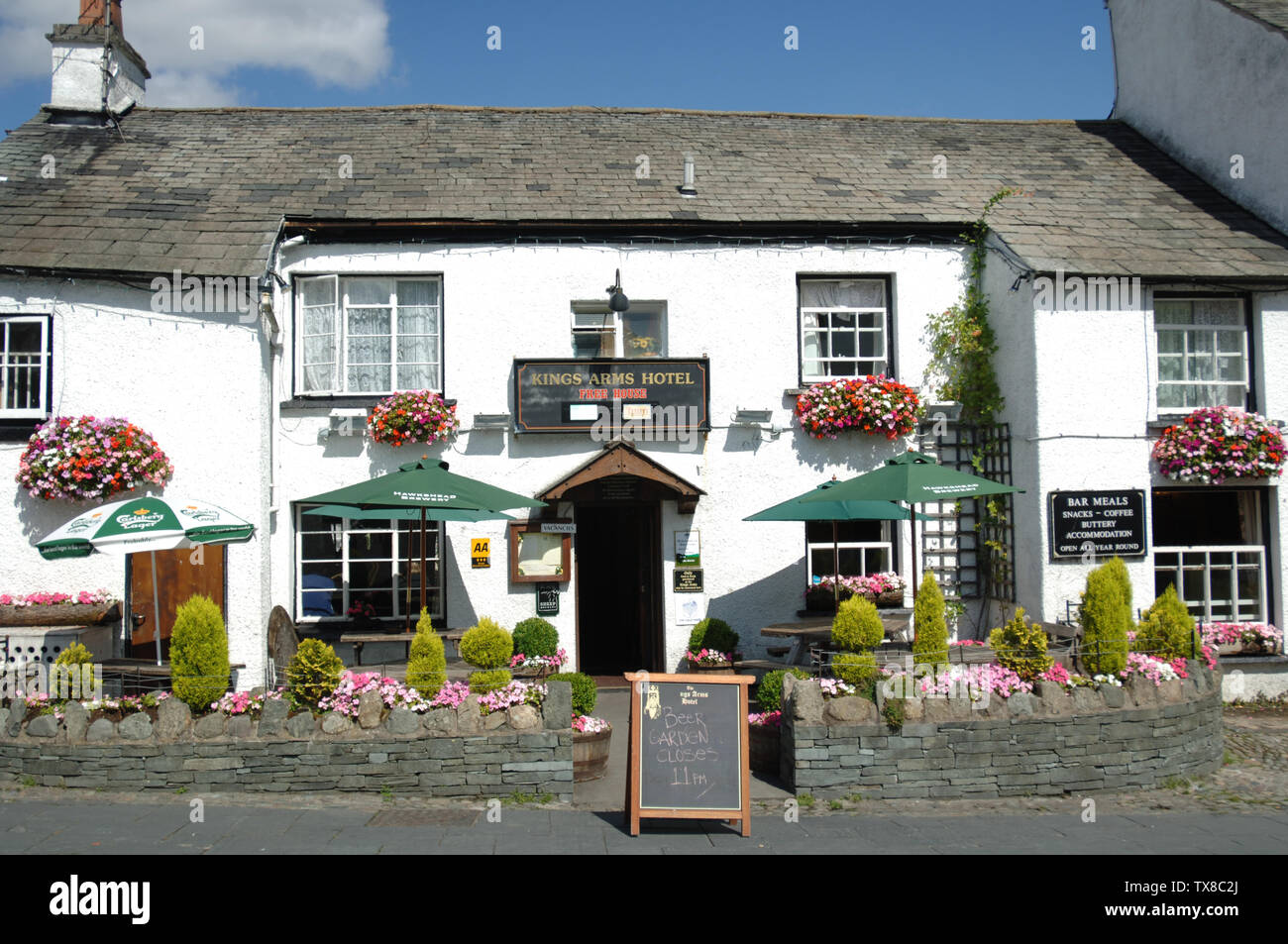 Kings arms hotel hawkshead hi-res stock photography and images - Alamy