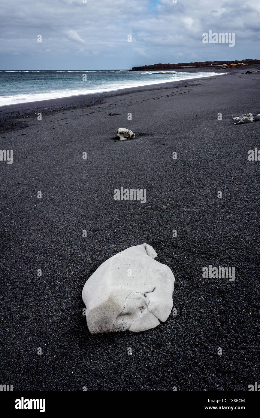 Shore texture hi-res stock photography and images - Alamy