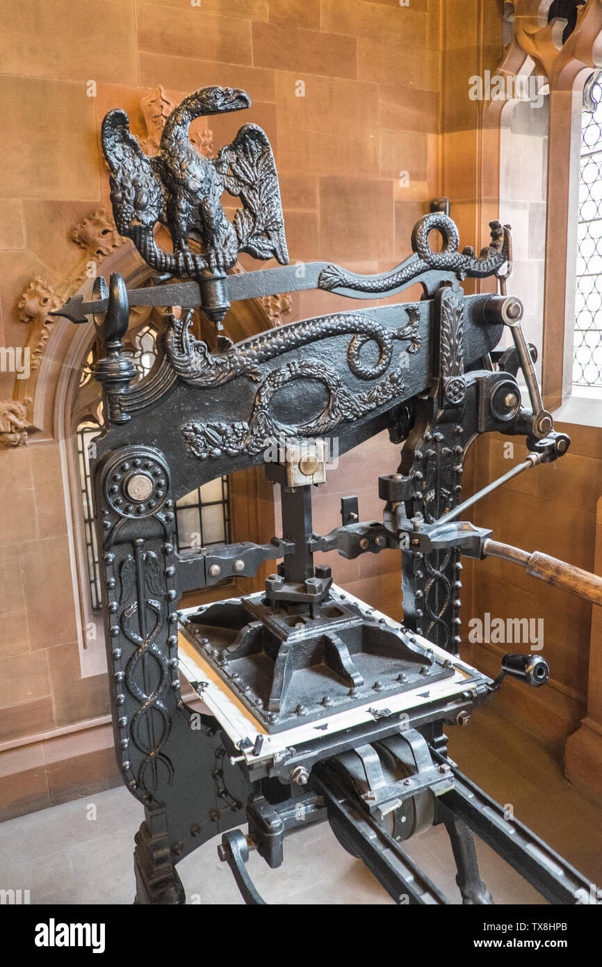Victorian printing press hi-res stock photography and images - Alamy