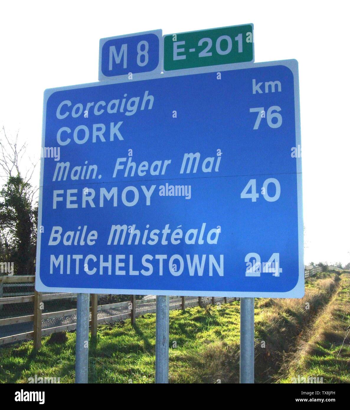 M8 junction hi-res stock photography and images - Alamy