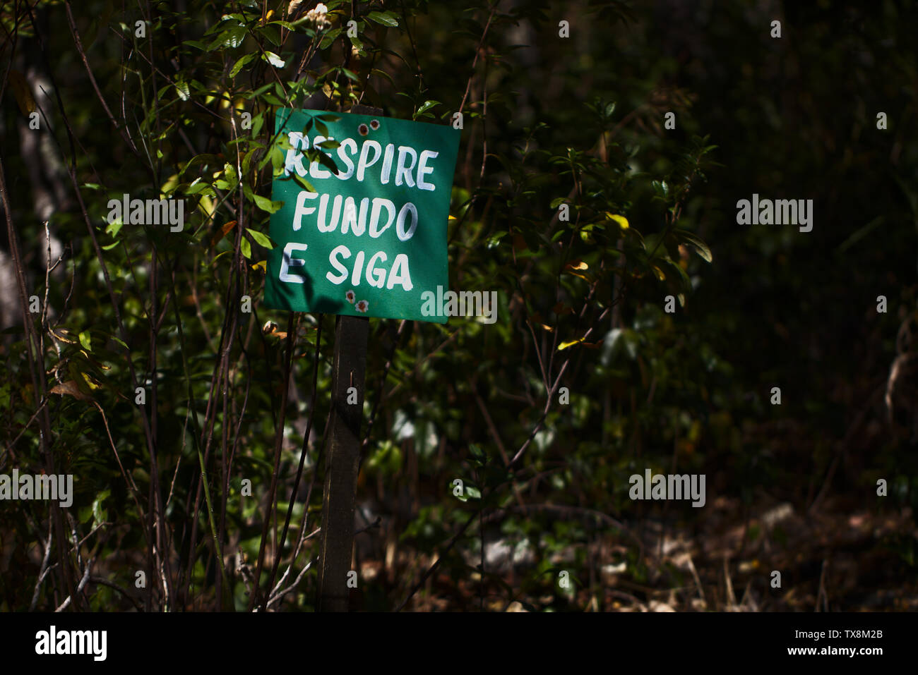 Cerrado sign hi-res stock photography and images - Alamy