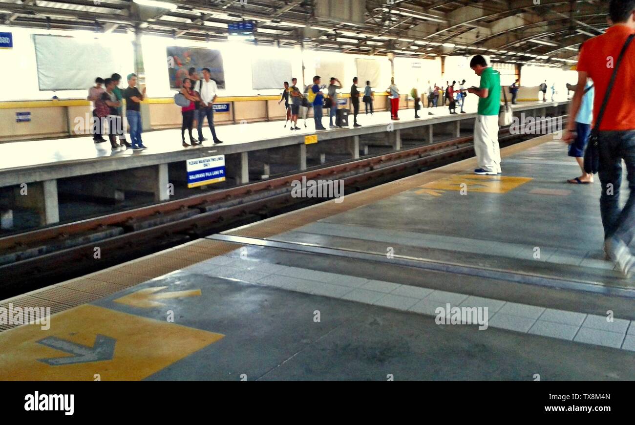 Mrt 3 hi-res stock photography and images - Alamy