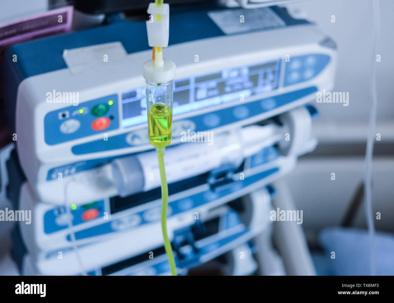 Intravenous Injection High Resolution Stock Photography and Images - Alamy
