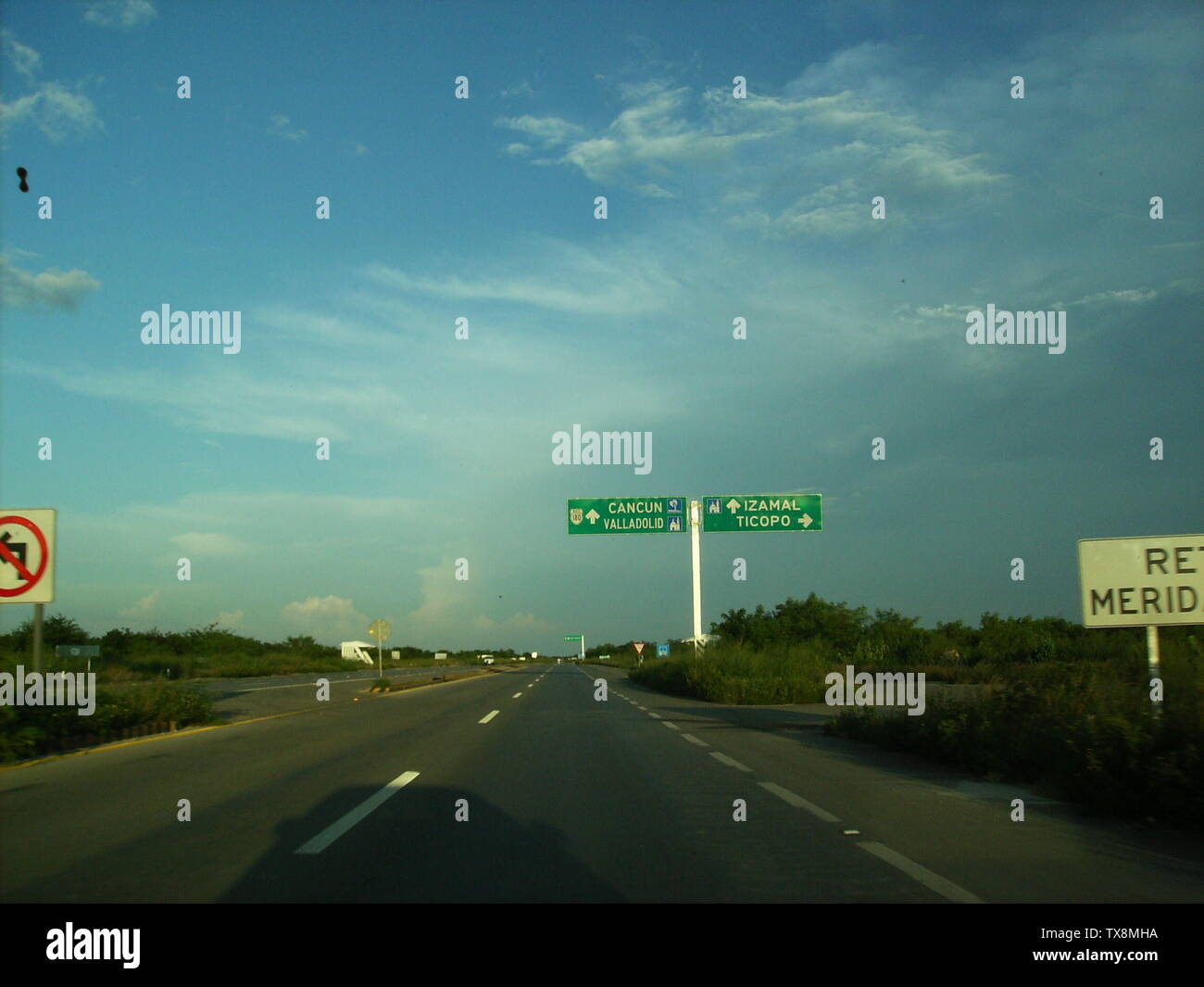 Highway 180 merida hi-res stock photography and images - Alamy