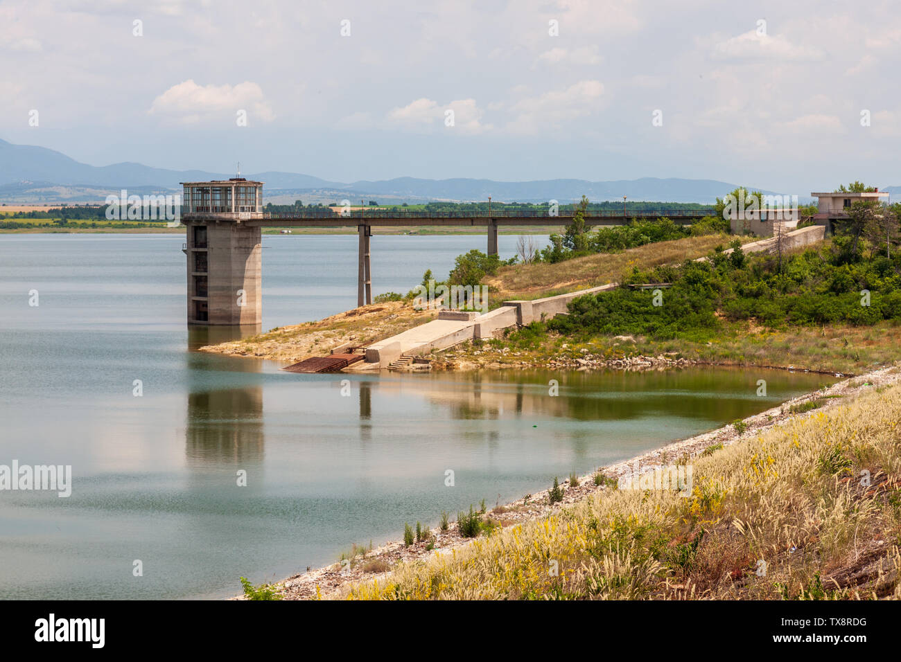 malo krushevo reservoir fishing lake bulgaria Stock Photo - Alamy