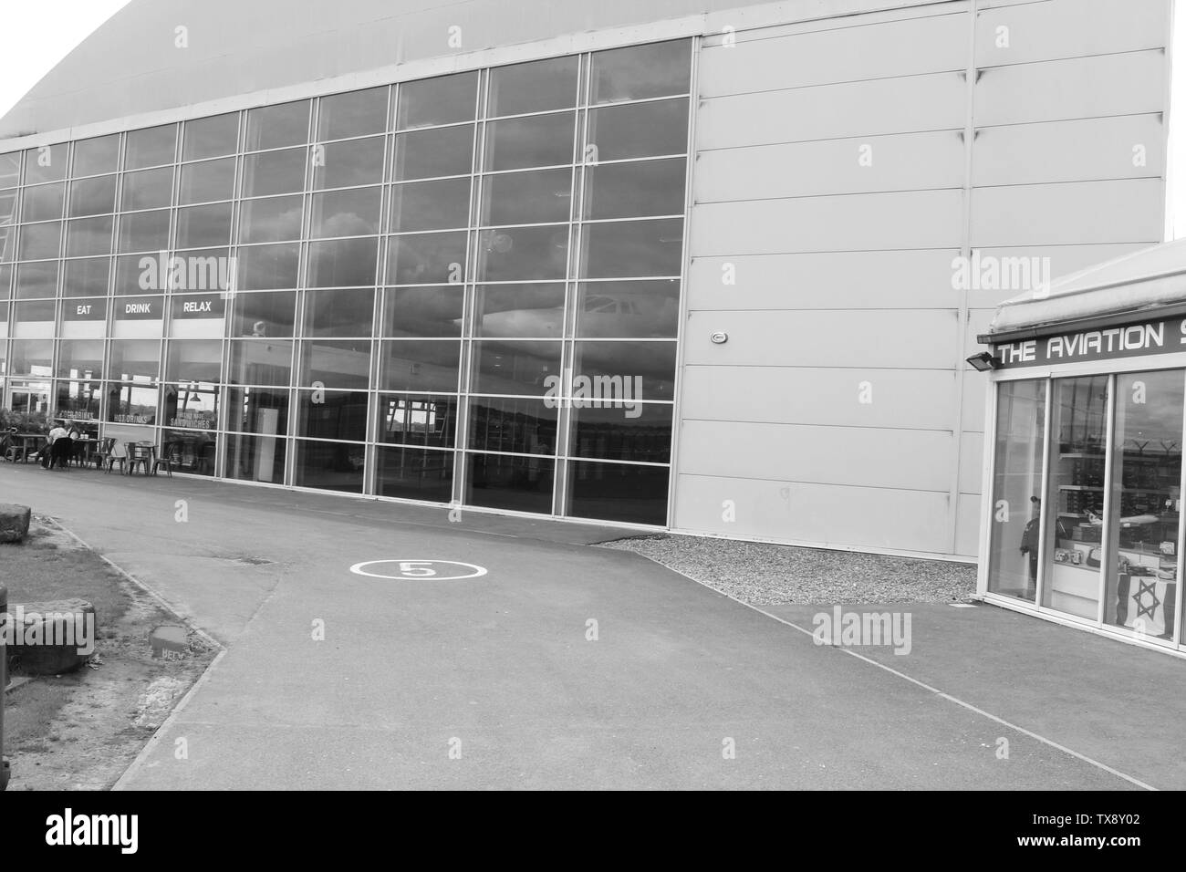 Manchester aviation runway visitor park Stock Photo - Alamy