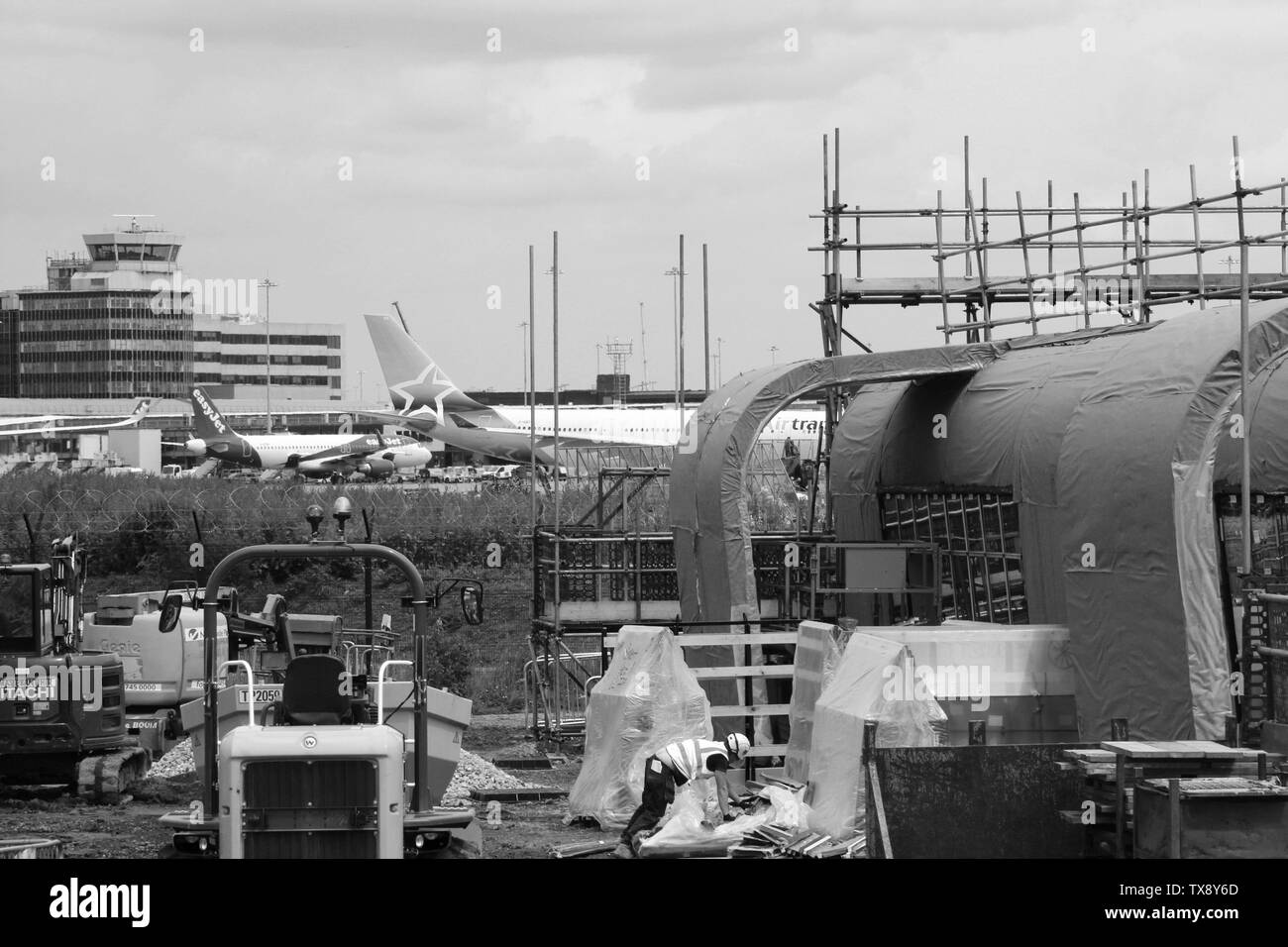 Manchester aviation runway visitor park Stock Photo - Alamy