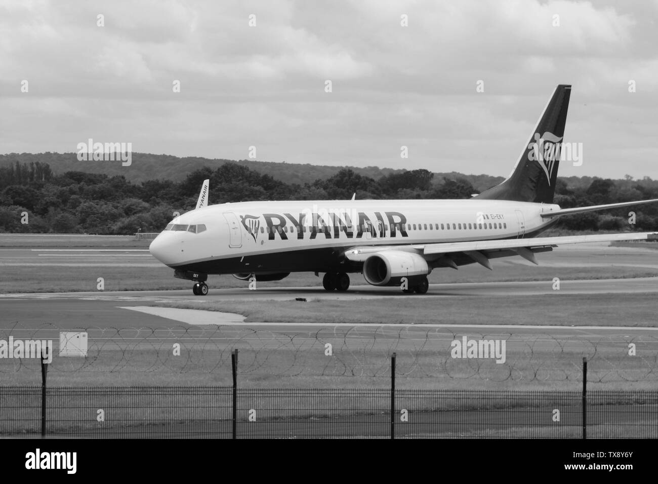 Manchester aviation runway visitor park Stock Photo - Alamy