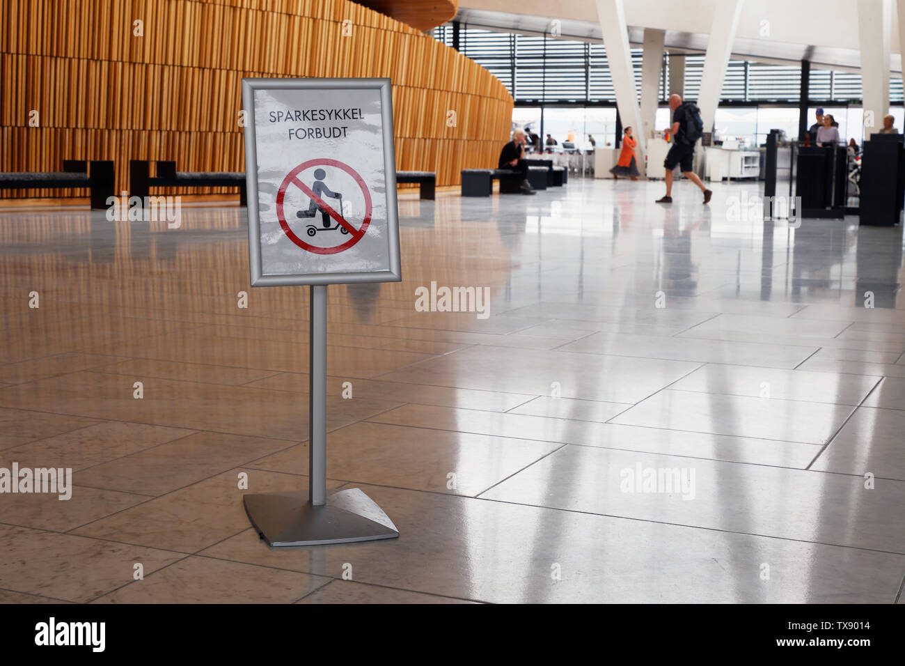 Norwegian information sign hi-res stock photography and images - Alamy