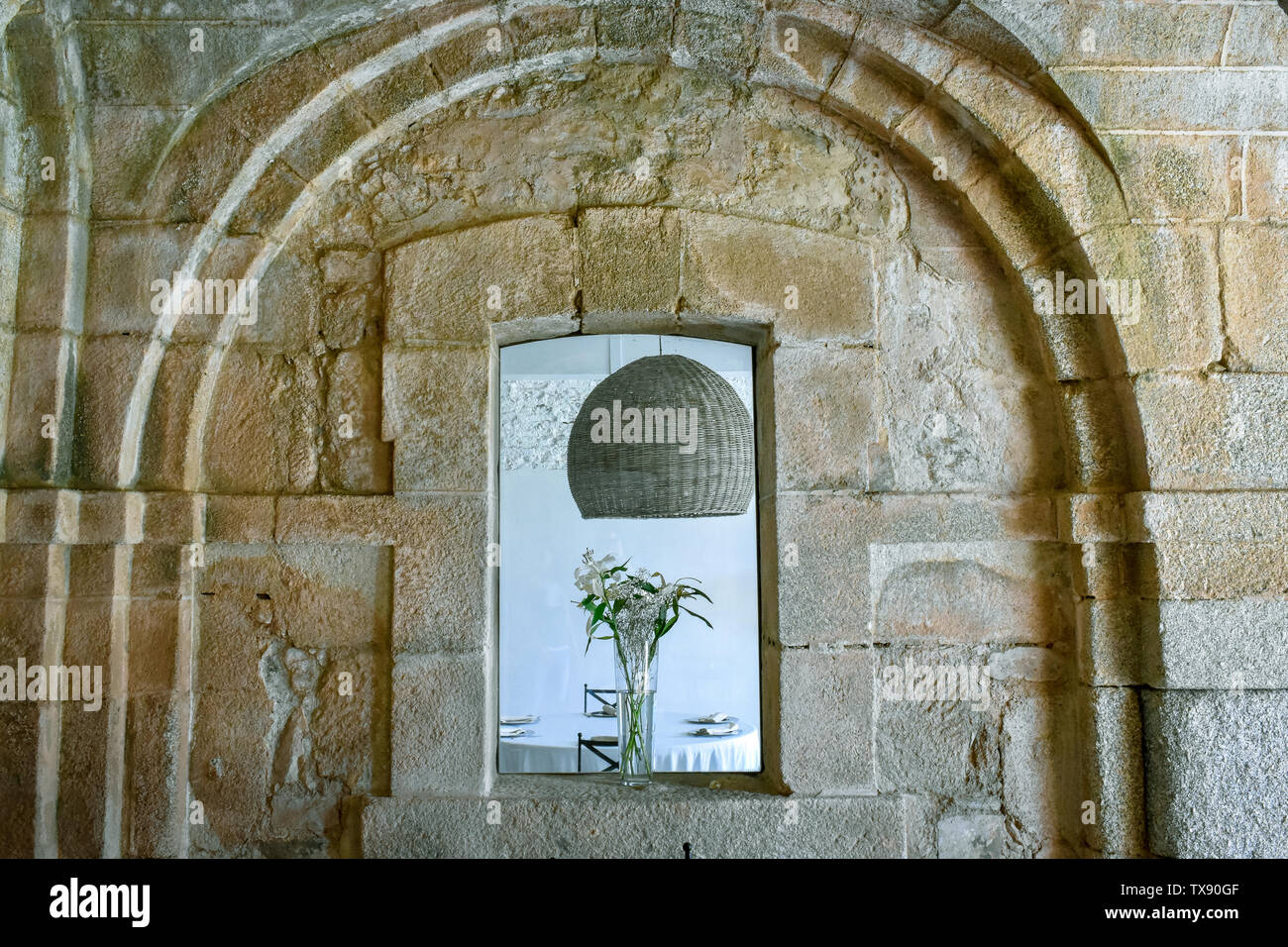 Old style architecture design drawing hi-res stock photography and ...