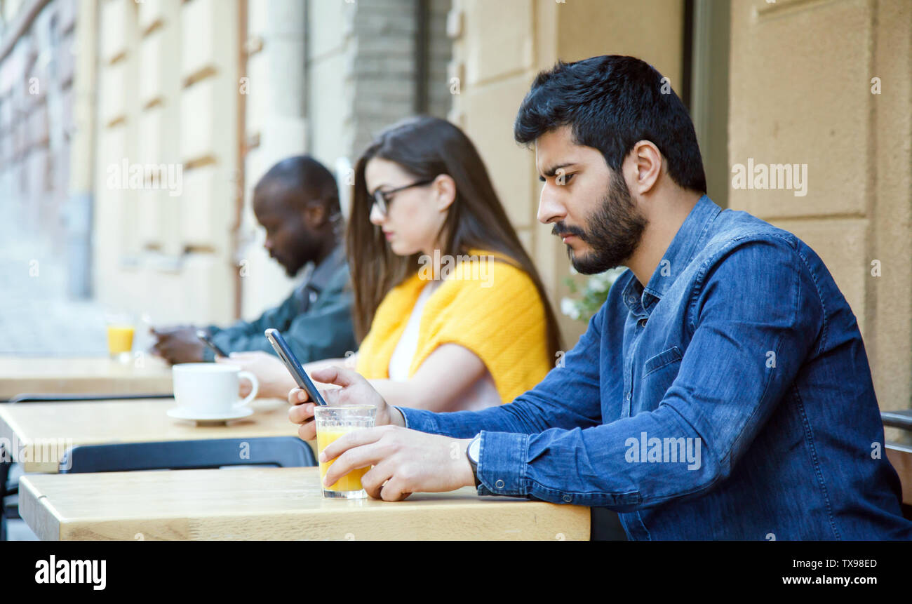 Group friends ignoring other hi-res stock photography and images - Alamy