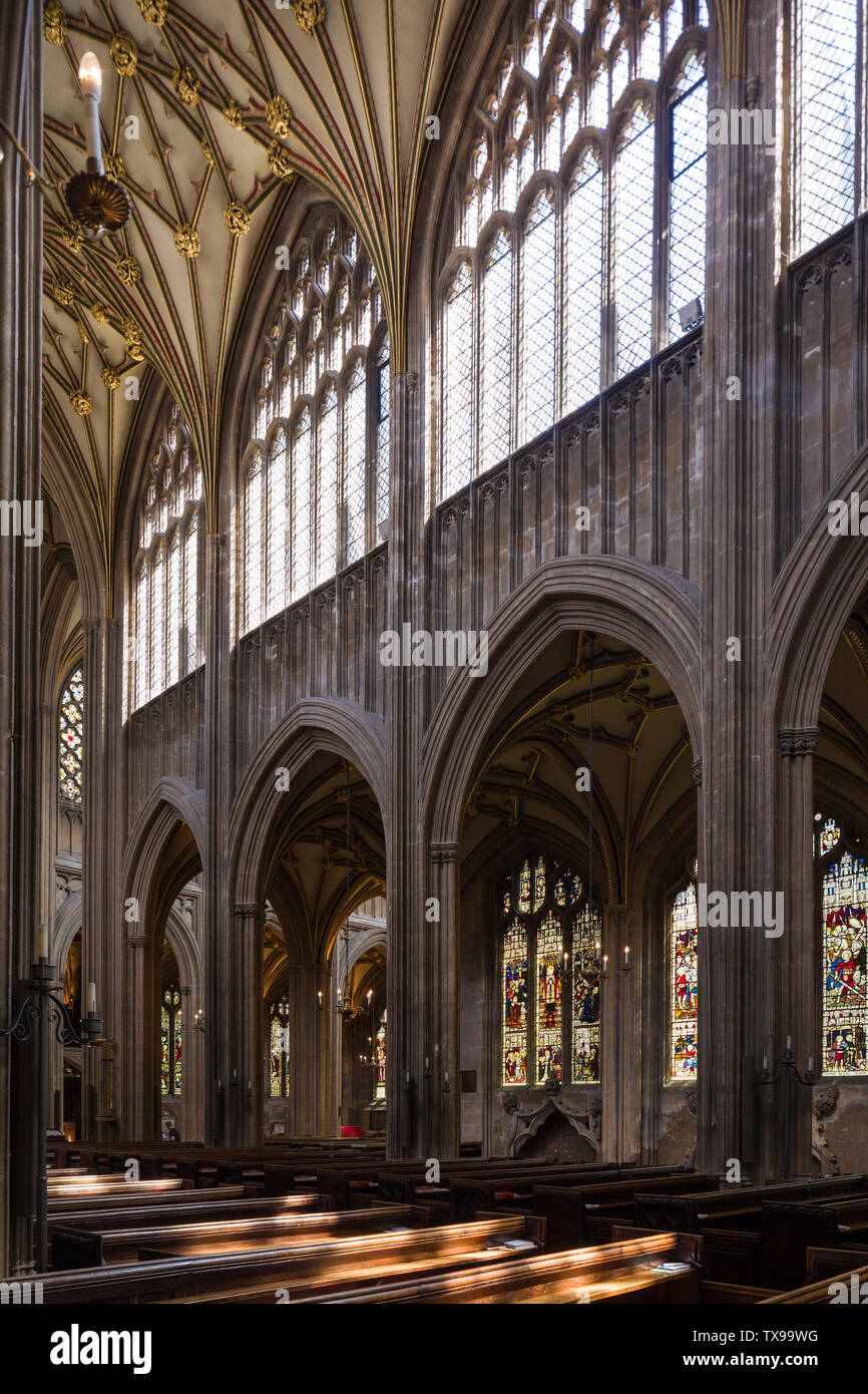 St mary redcliffe parish church hi-res stock photography and images - Alamy