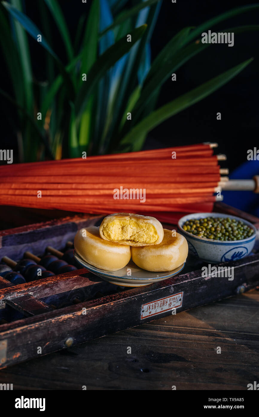 Bean cake hi-res stock photography and images - Alamy