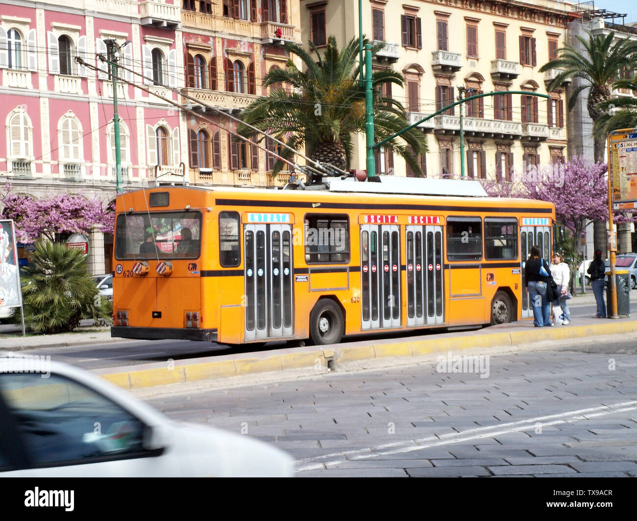 Filobus hi-res stock photography and images - Alamy