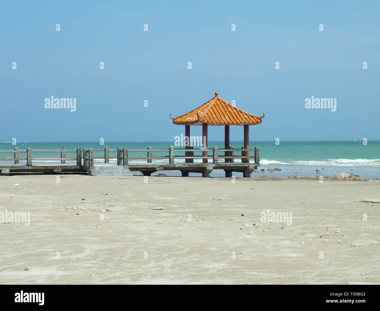 Hainan tropical rainforest hi-res stock photography and images - Alamy