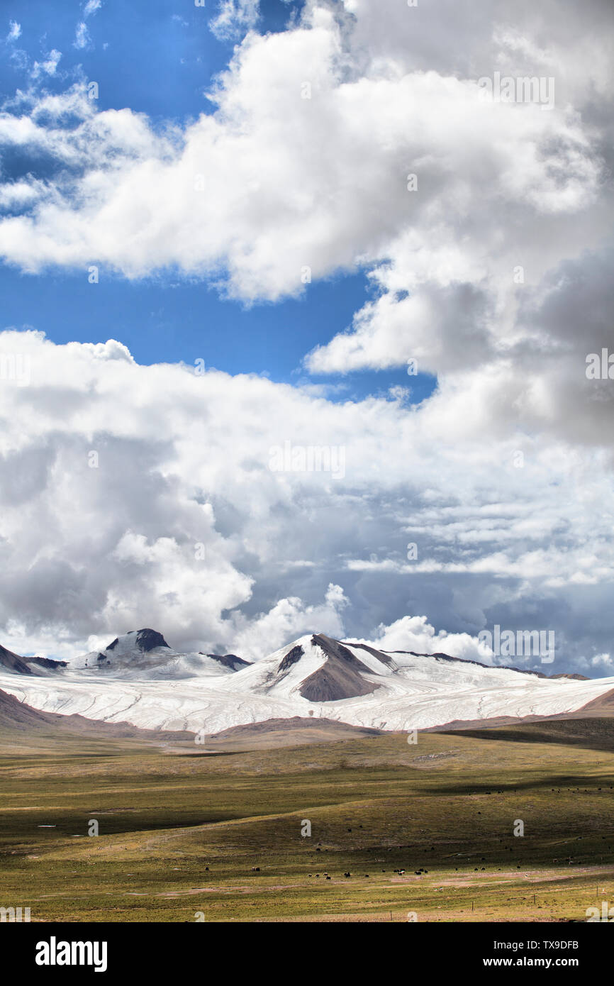 Tangula hi-res stock photography and images - Alamy