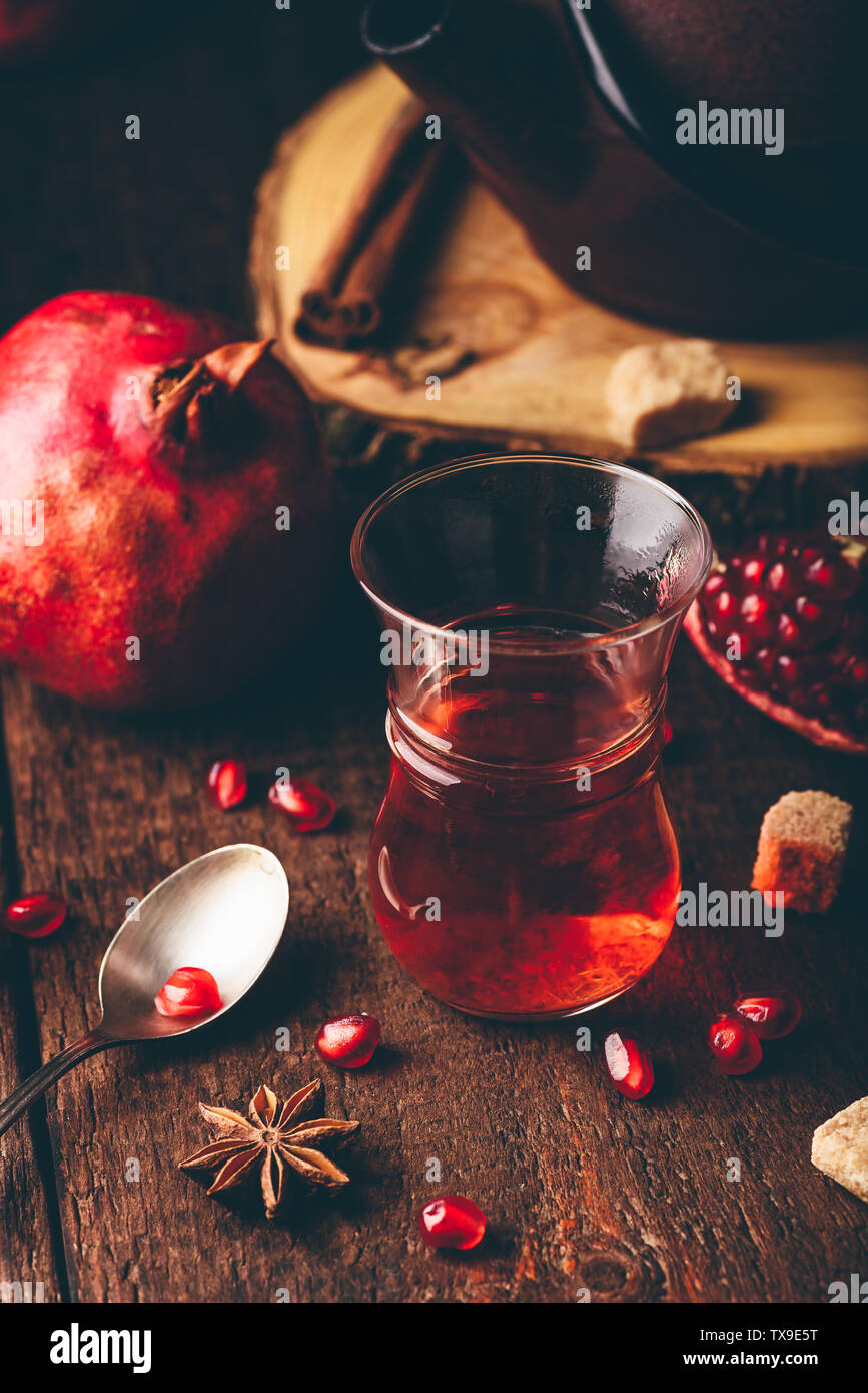 Iraq tea chai hi-res stock photography and images - Alamy