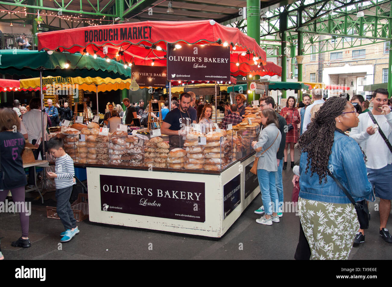 Bakery market stall in Borough Market, London, England Stock Photo - Alamy
