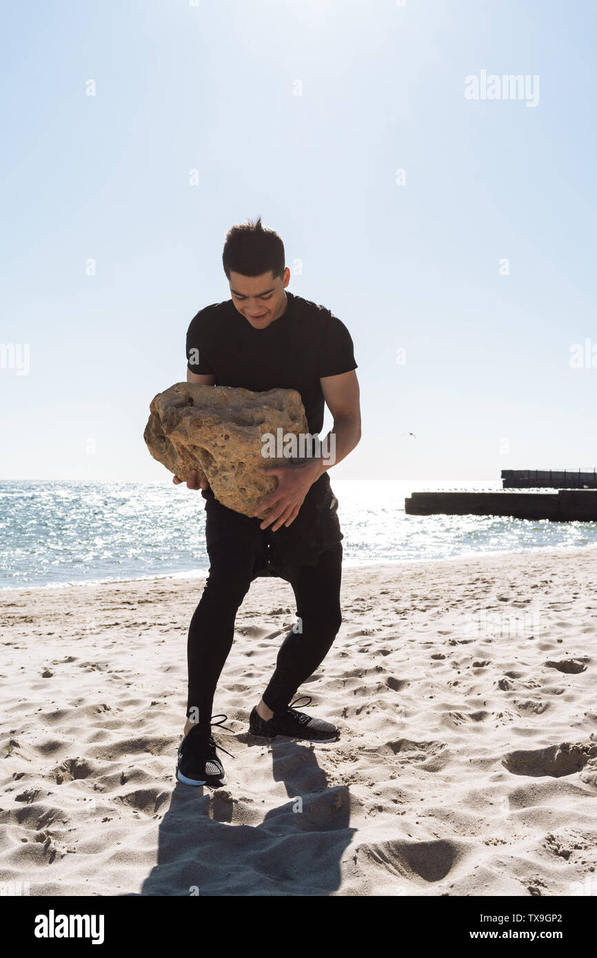 Carrying sand and stone hi-res stock photography and images - Alamy