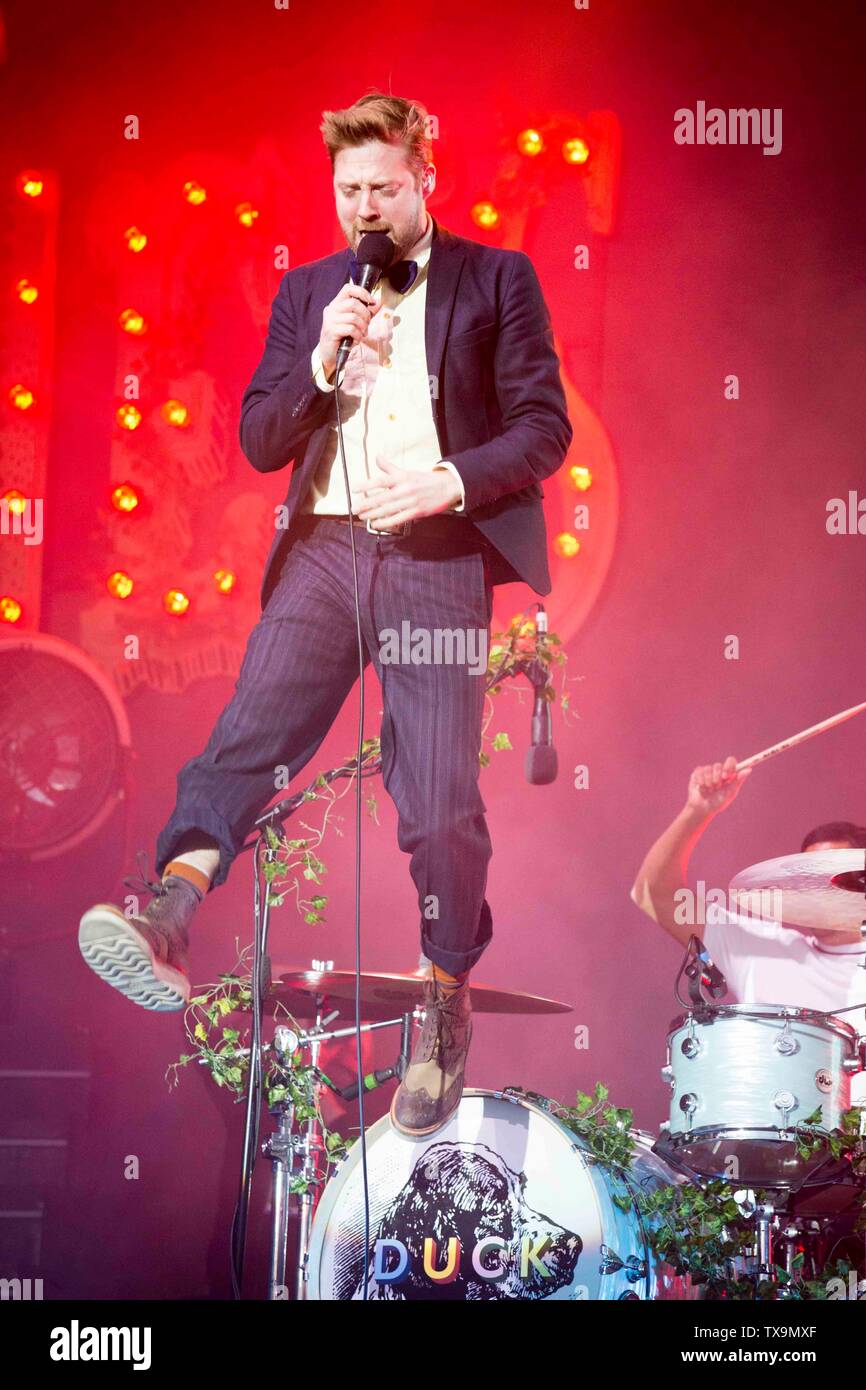 Kaiser Chiefs concert at Elland Road as part of Leeds United's ...