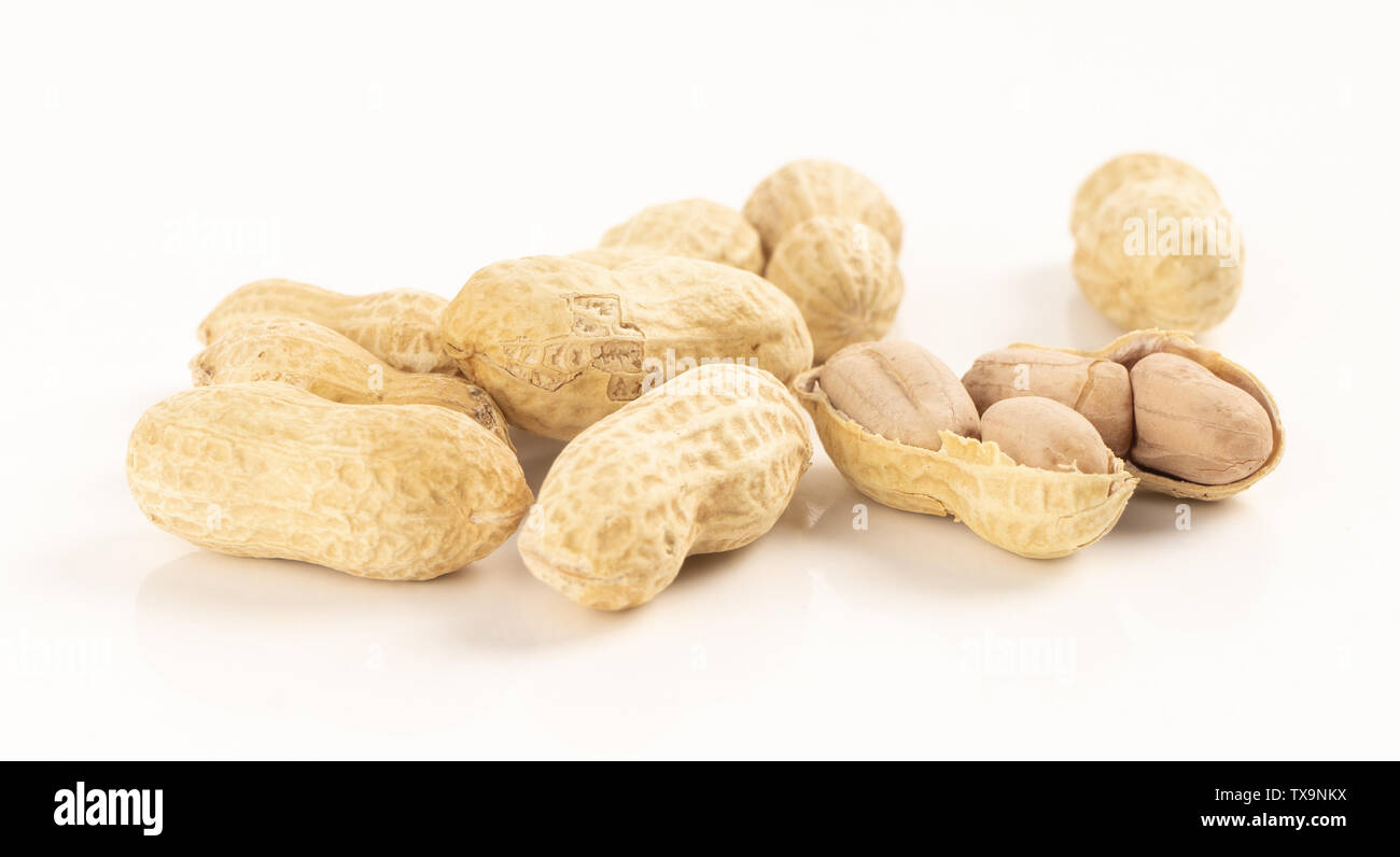 Multi-flavored thin-skinned peanuts Stock Photo - Alamy
