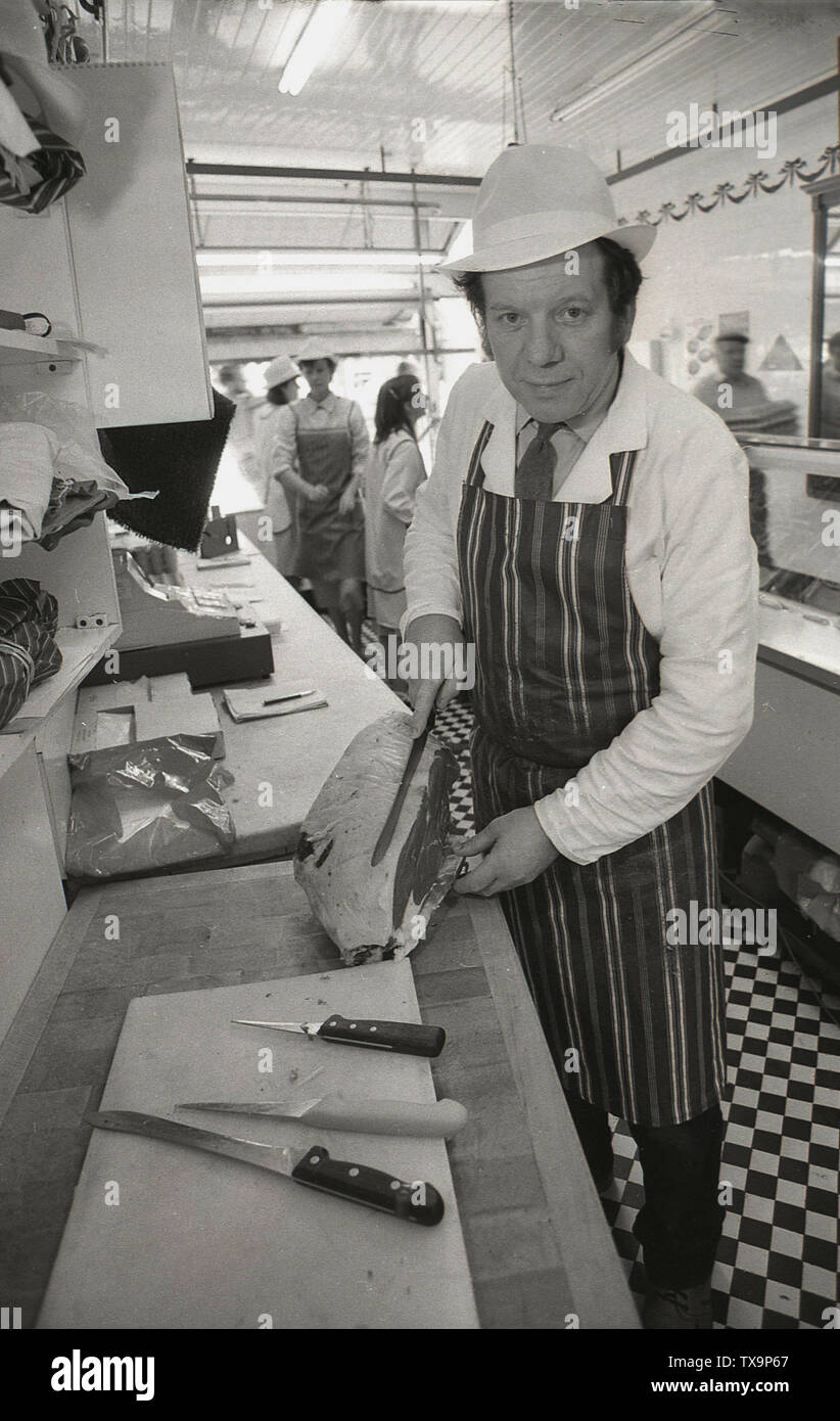 Butcher shop black and white hi-res stock photography and images - Alamy