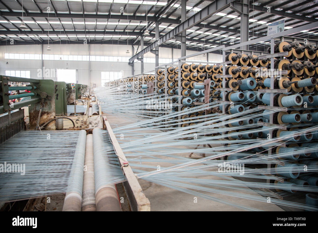 Straight line equipment station hi-res stock photography and images - Alamy