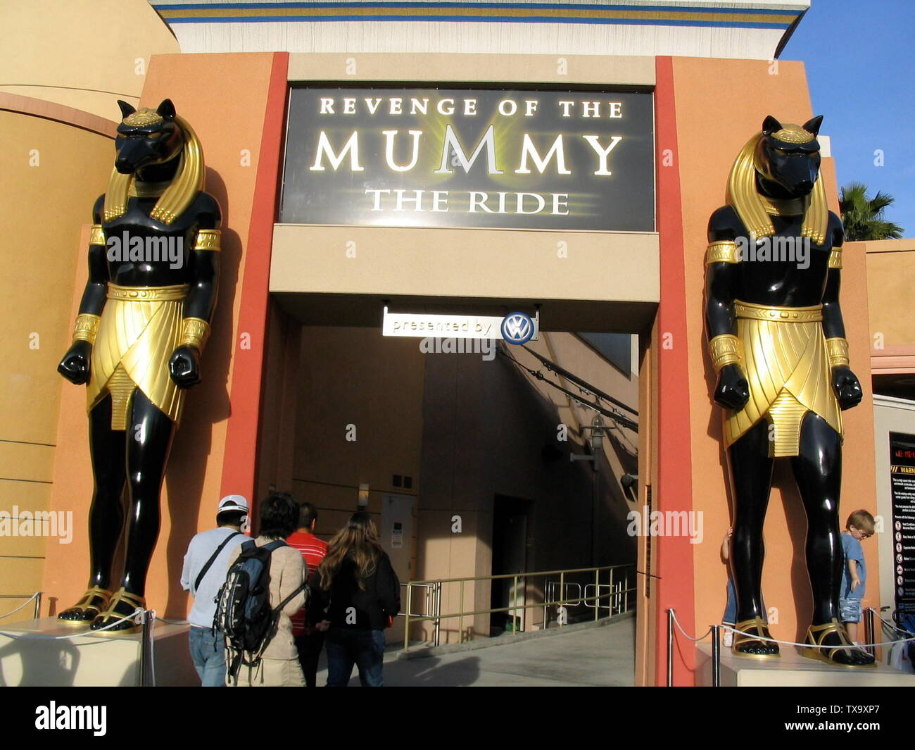 Revenge of the mummy universal hi-res stock photography and images - Alamy