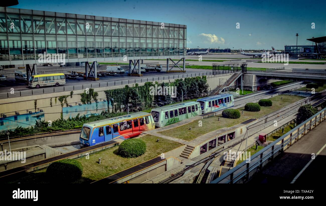 Beijing Capital Airport [PEK] Ferry Train Stock Photo - Alamy