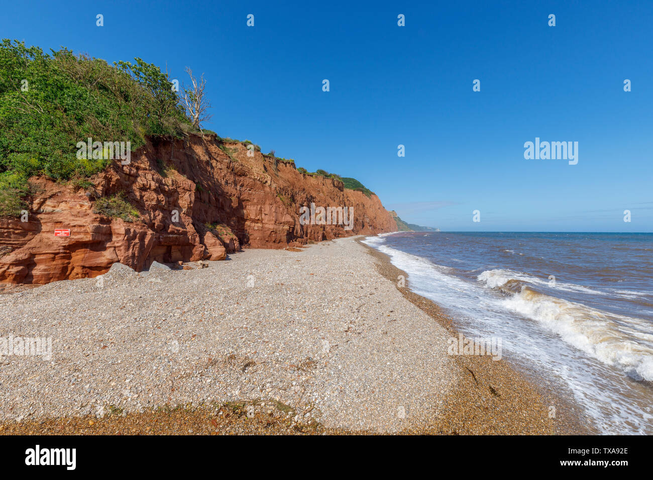 Small Breaking Waves High Resolution Stock Photography and Images - Alamy