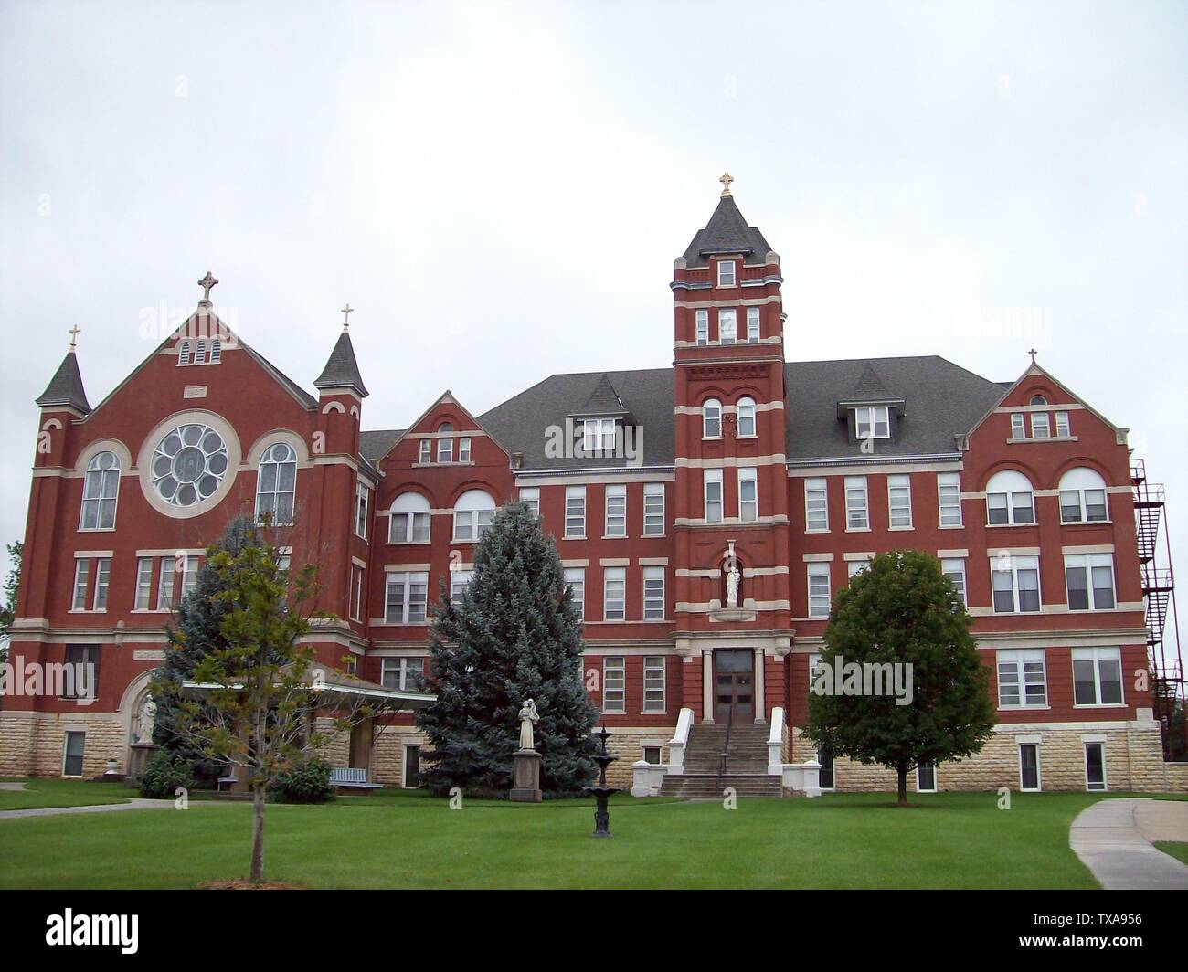 English convent hi-res stock photography and images - Alamy