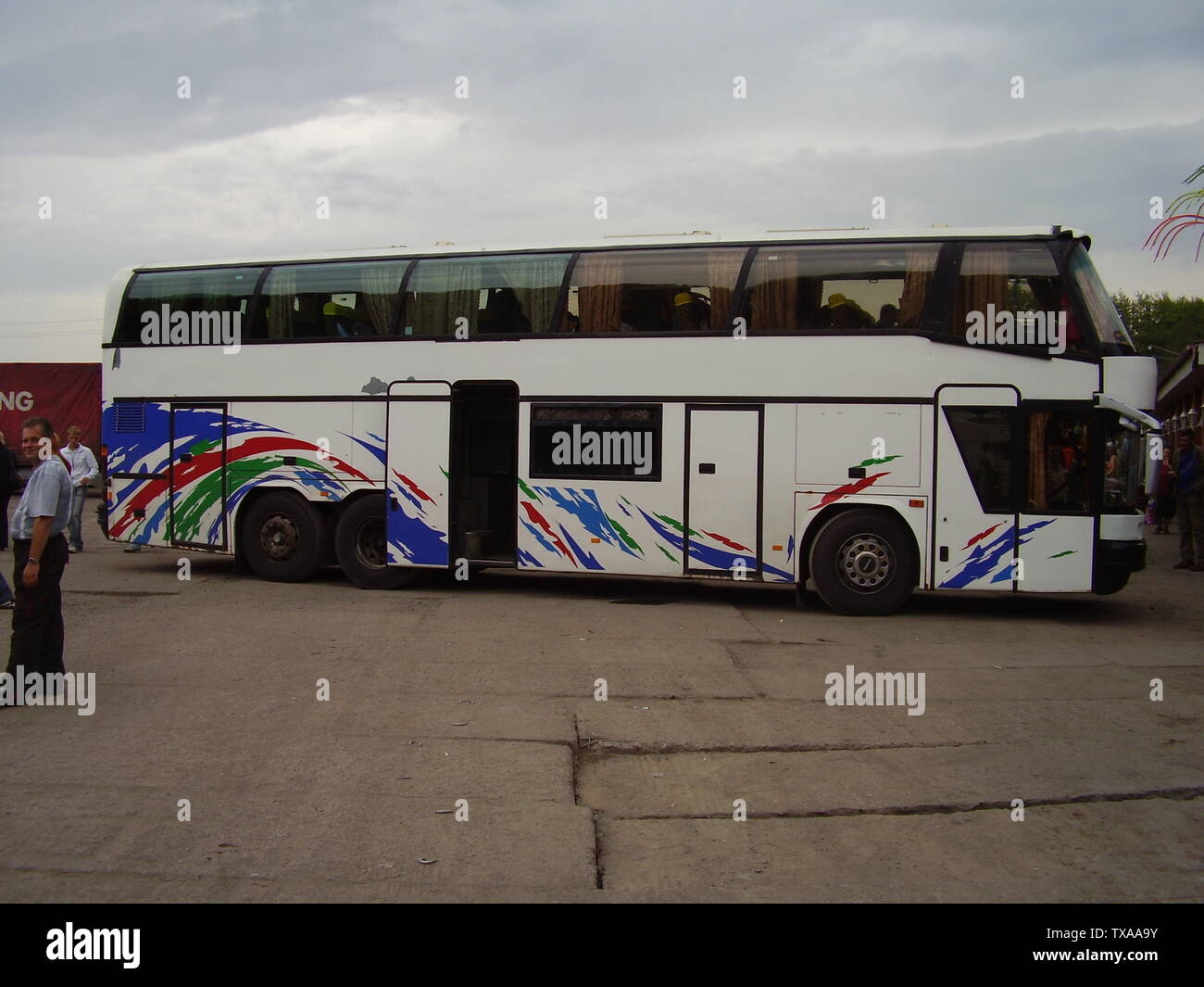 Bus neoplan hi-res stock photography and images - Alamy