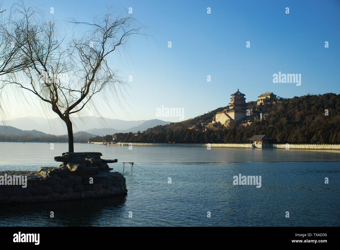 Summer Palace Scenic Promenade Stock Photo - Alamy