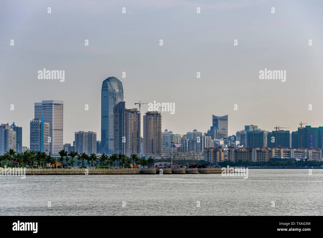 Hainan haikou and longhua district hi-res stock photography and images ...