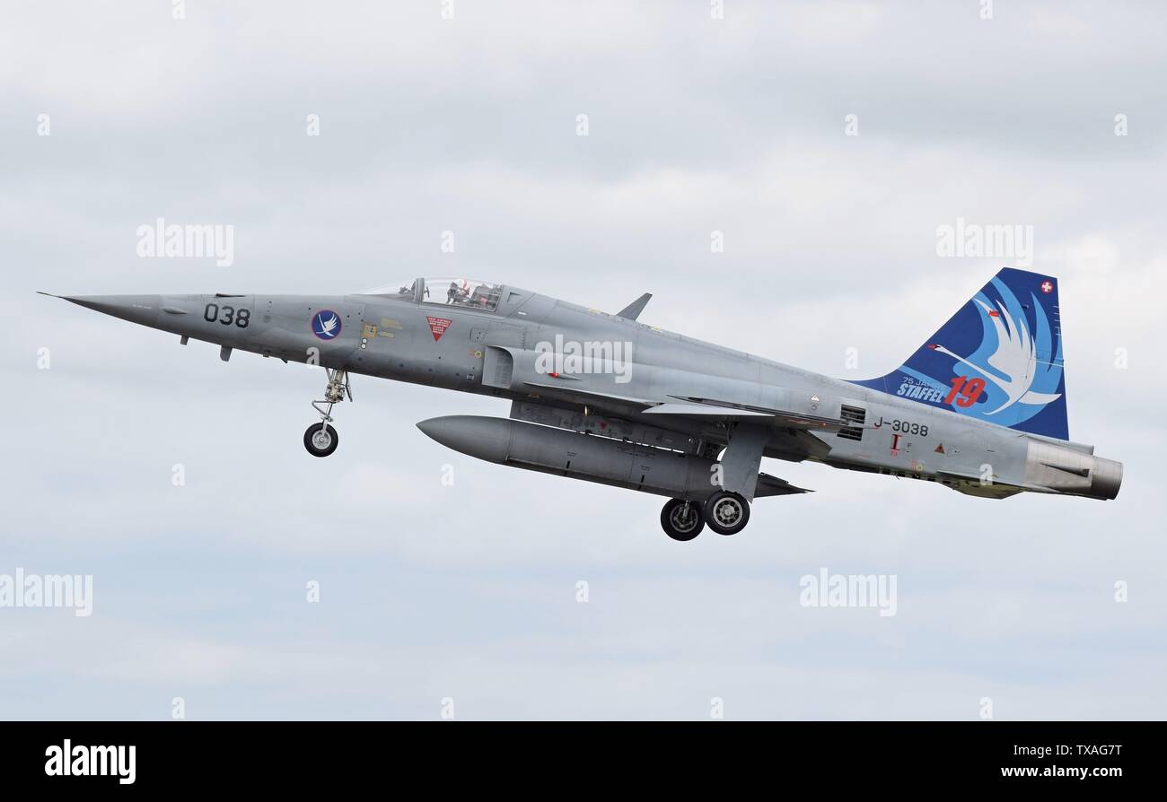 70 Squadron Raf High Resolution Stock Photography and Images - Alamy