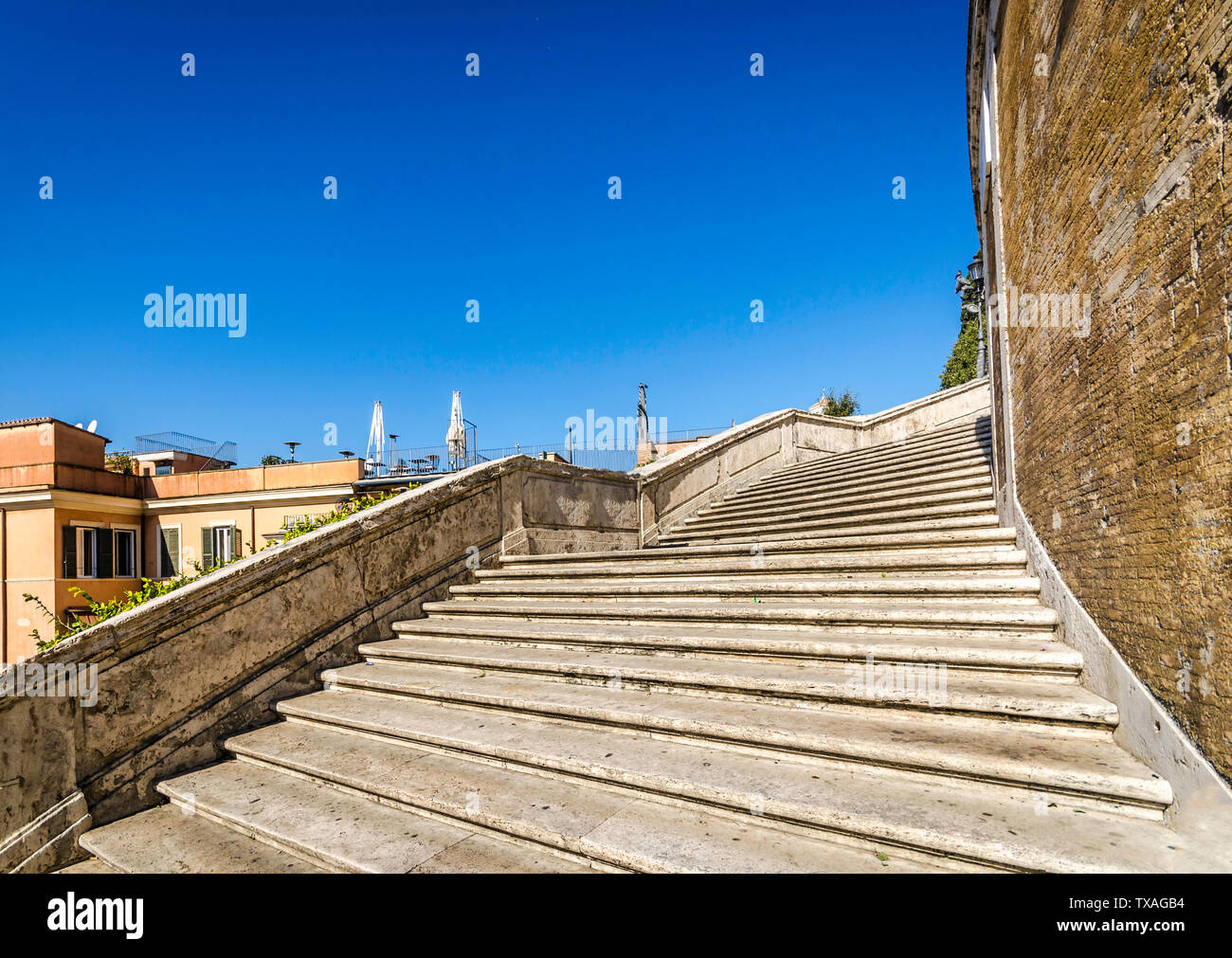 Spanish slope hi-res stock photography and images - Alamy