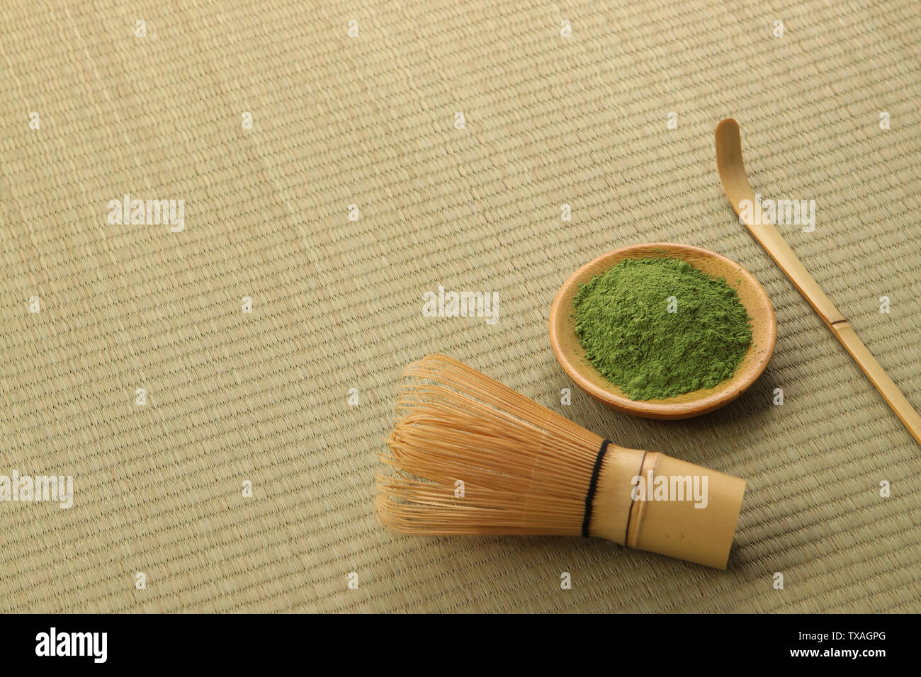 Matcha and tea sets Stock Photo - Alamy