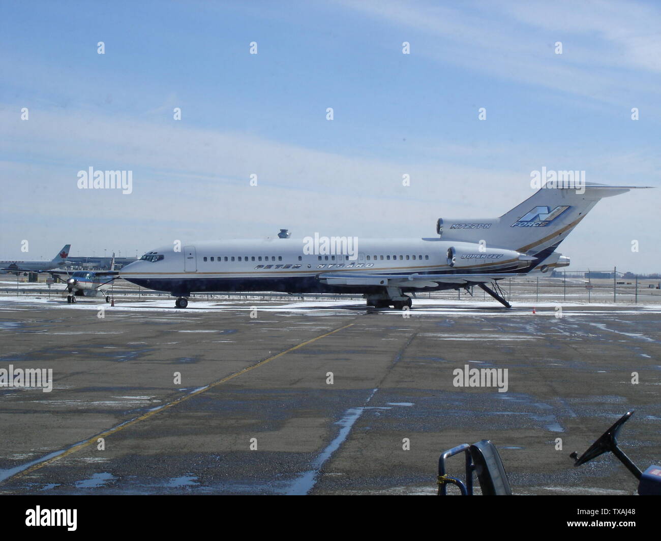 Boeing 727 100 High Resolution Stock Photography and Images - Alamy