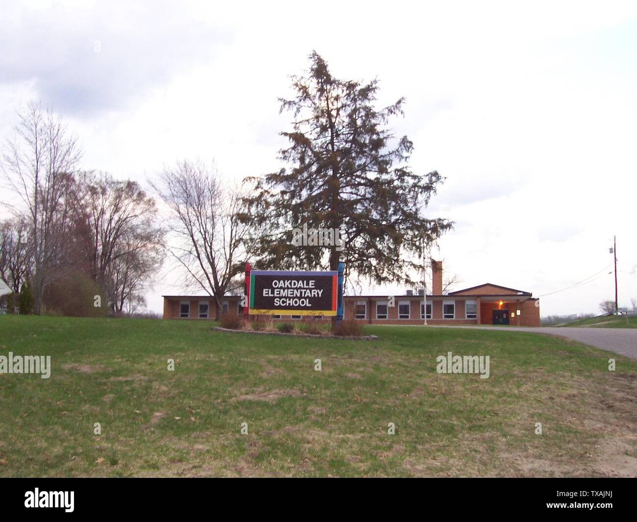 Oakdale elementary hi-res stock photography and images - Alamy
