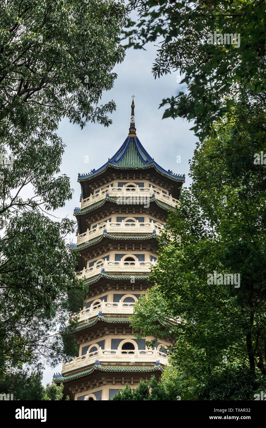 Linggu Tower in the Scenic Area of Lin Ancient Temple in Zhongshan ...