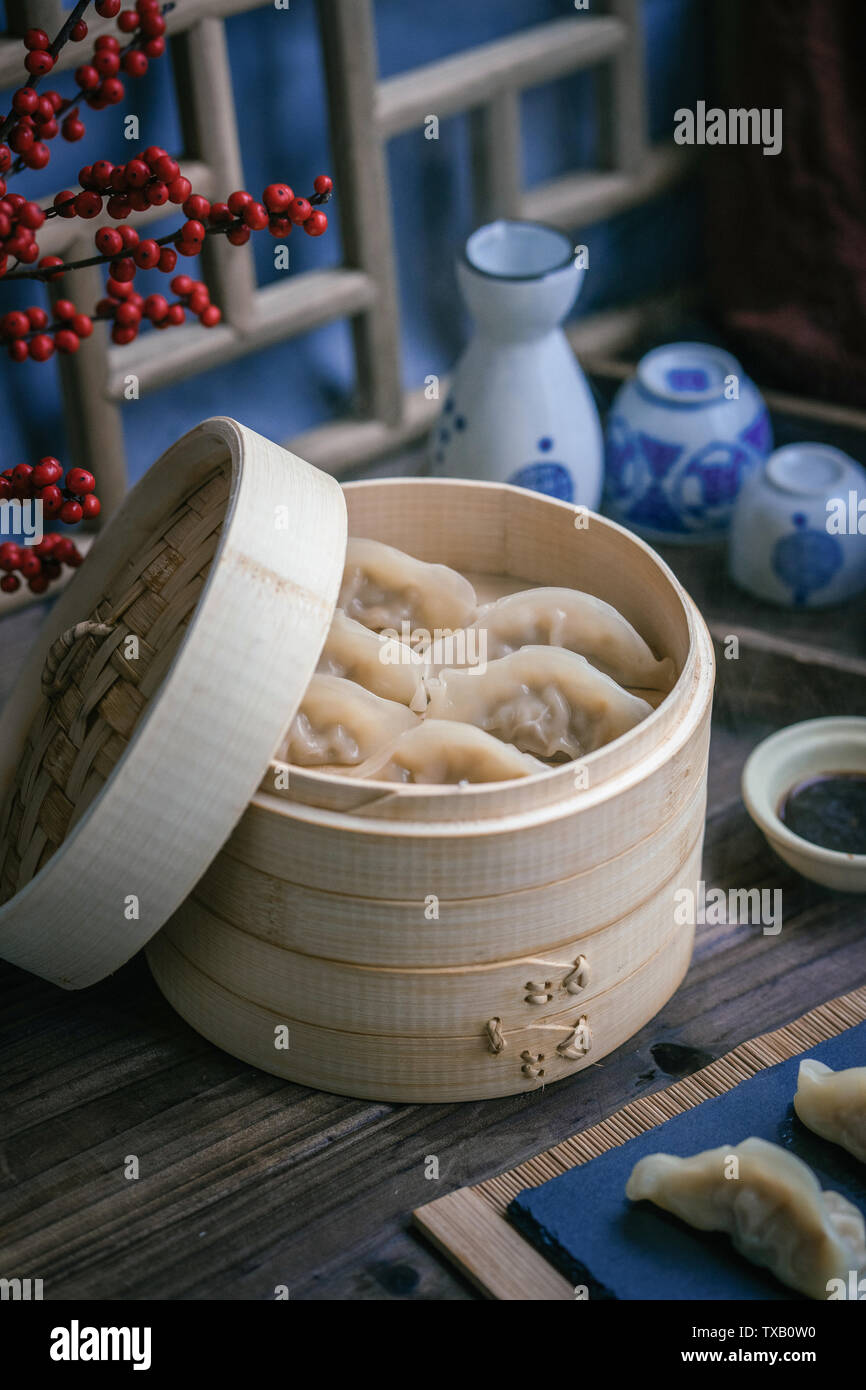 Fresh steamed dumplings Stock Photo - Alamy