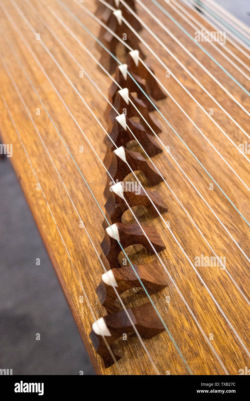 Guzheng strings hi-res stock photography and images - Alamy