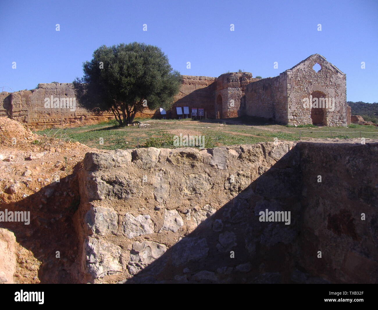 Paderne Castle High Resolution Stock Photography and Images - Alamy