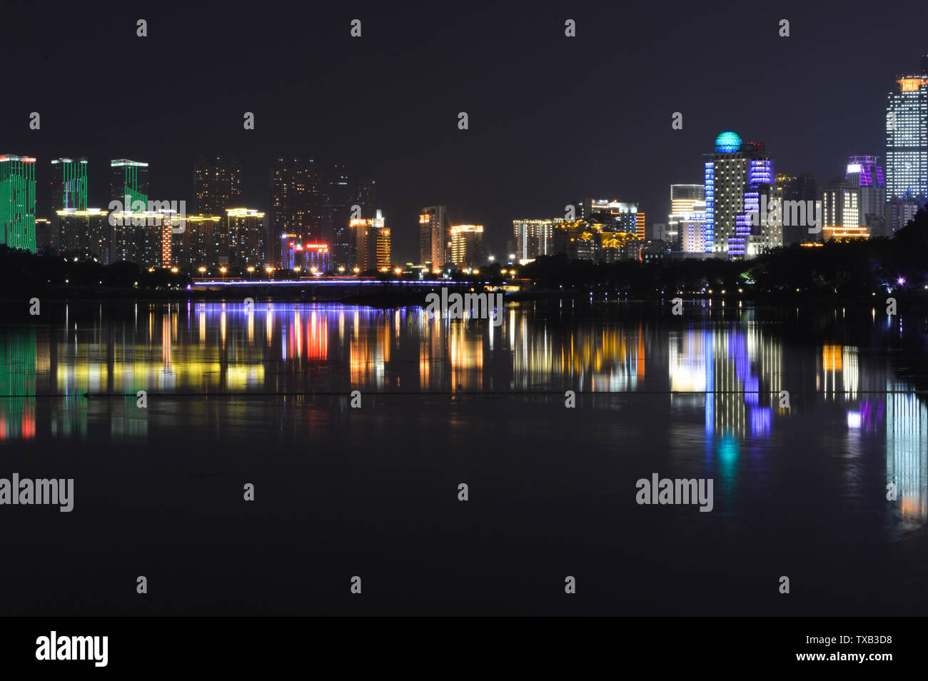 Night view of South Lake Stock Photo - Alamy