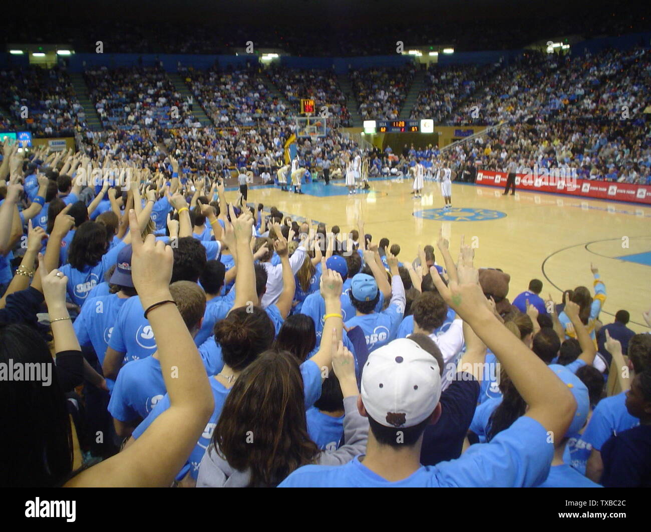 Pauley pavilion ucla hi-res stock photography and images - Alamy