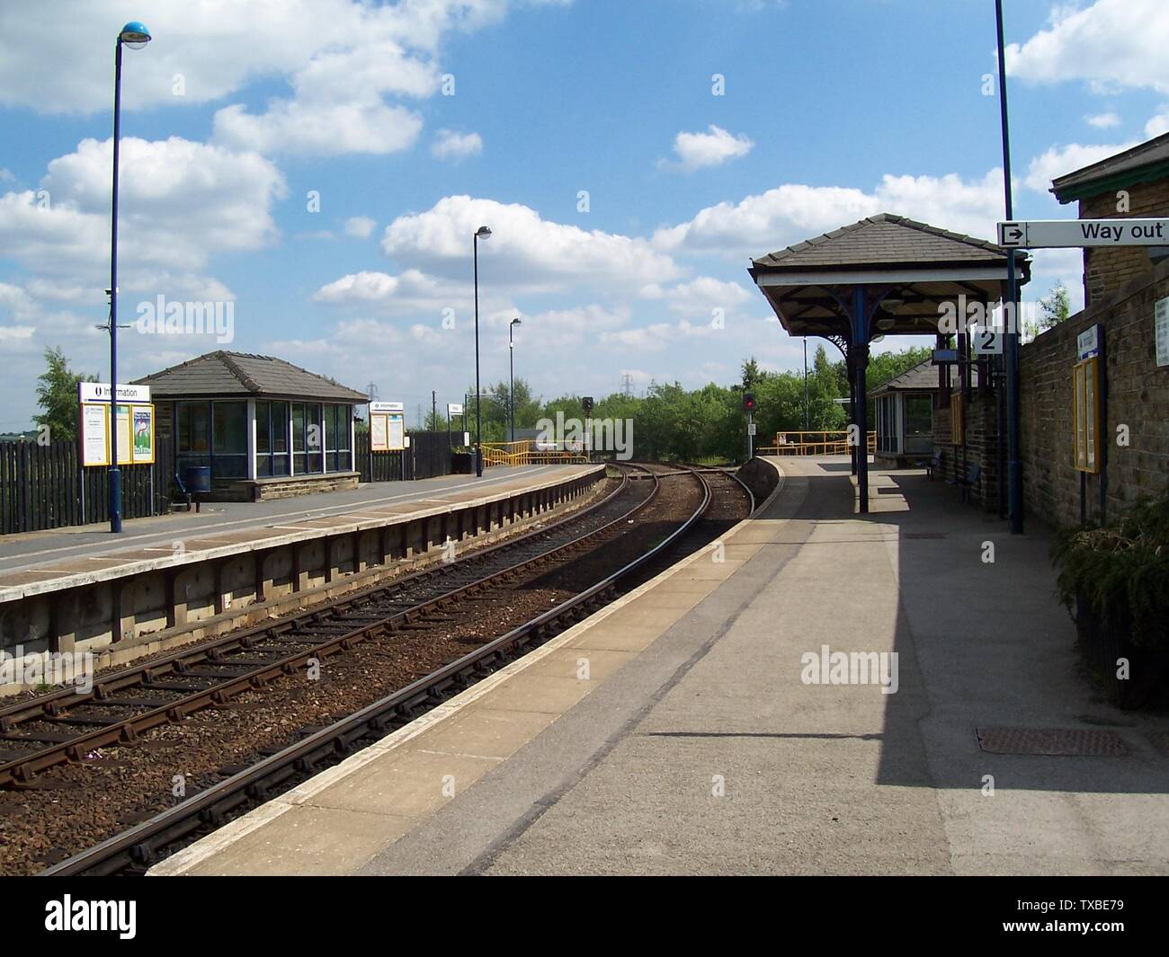 Penistone station hi-res stock photography and images - Alamy